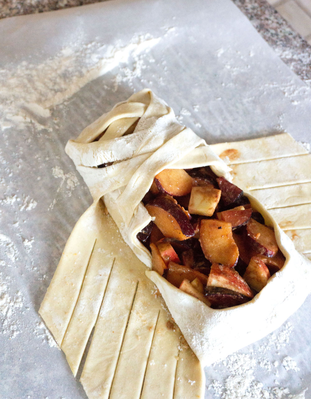 Plum and Apple Strudel Recipe with Puff Pastry - Global Bakes